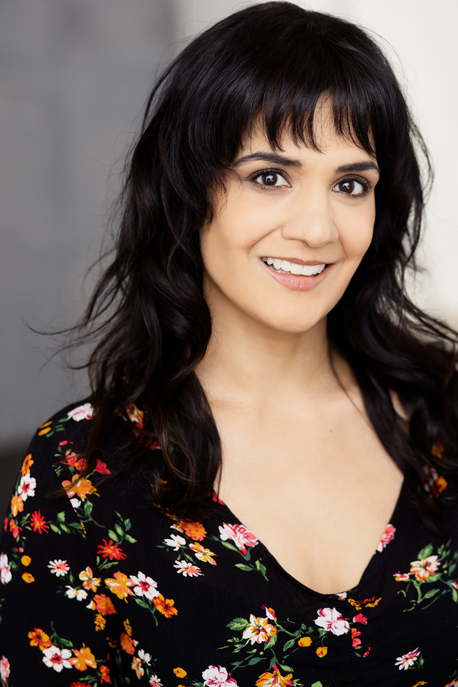 Headshots & Modeling Portfolio – Esther Mira